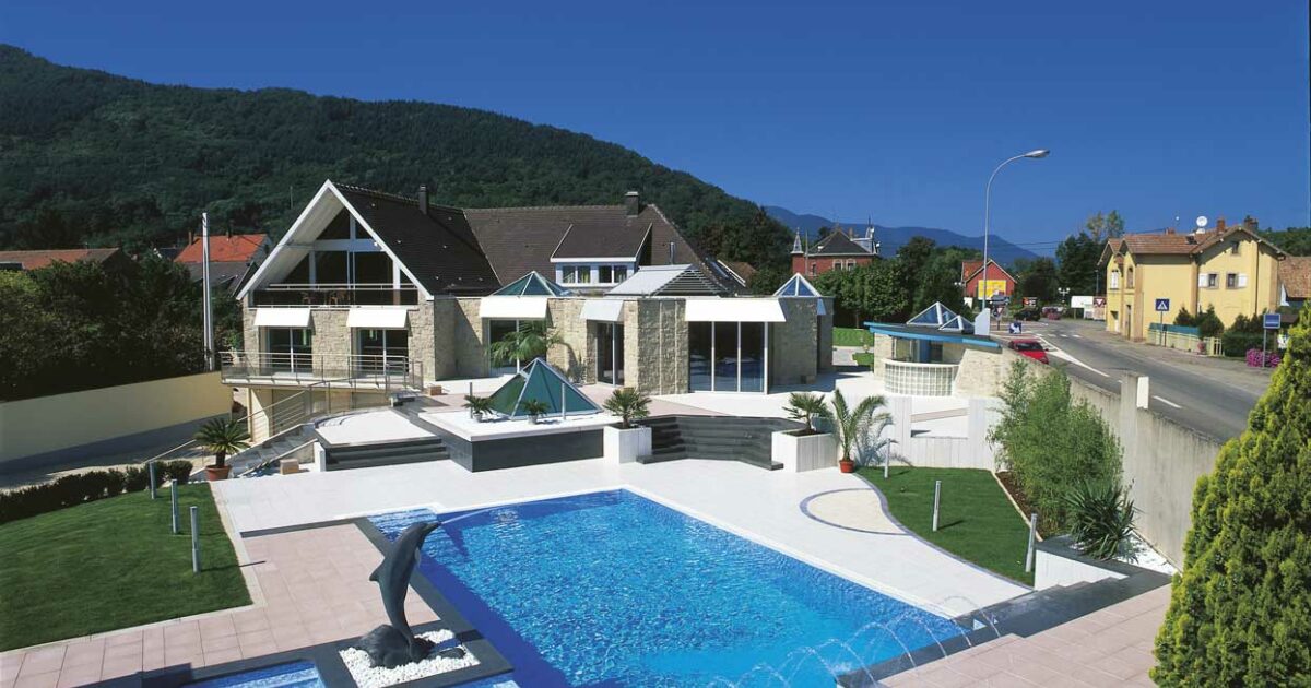 Schwimmbad, Chatenois (FR) - Stadia and swimming pools